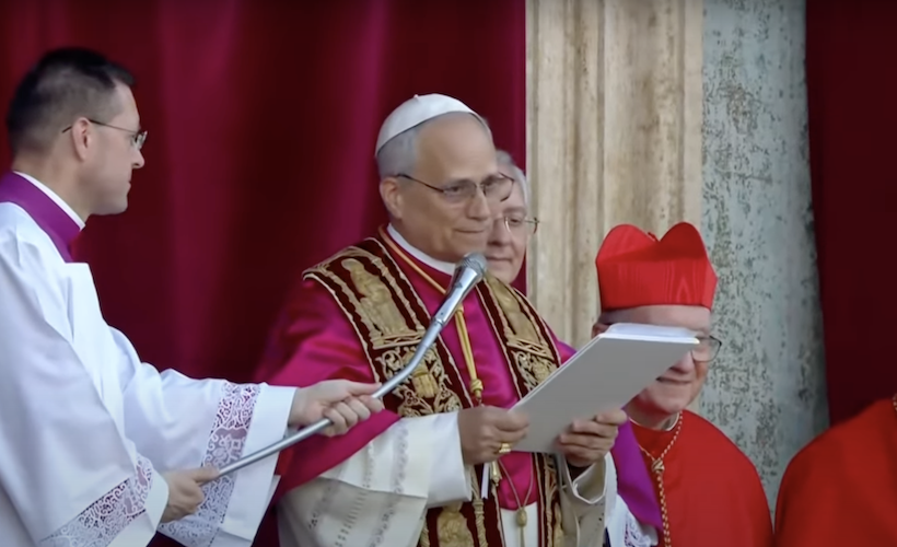 Reductress » Pope Leo Declares All Pizza Now Chicago Style